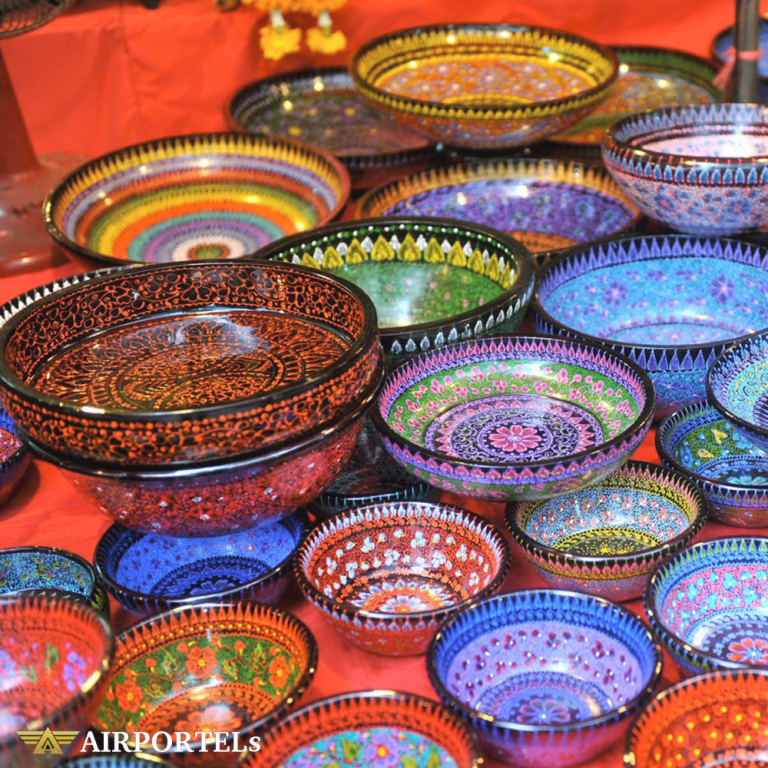 Top 10 Unique Thai souvenirs most tourists crave - AIRPORTELs